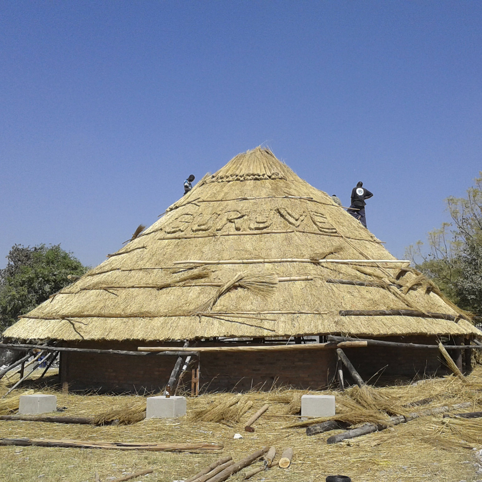 Guruve - specialists in Shona sculpture from Zimbabwe